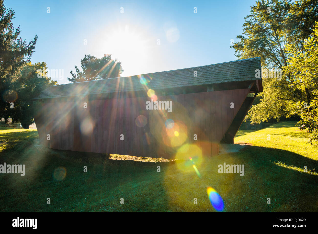 Inverted Truss Bridge High Resolution Stock Photography and Images - Alamy