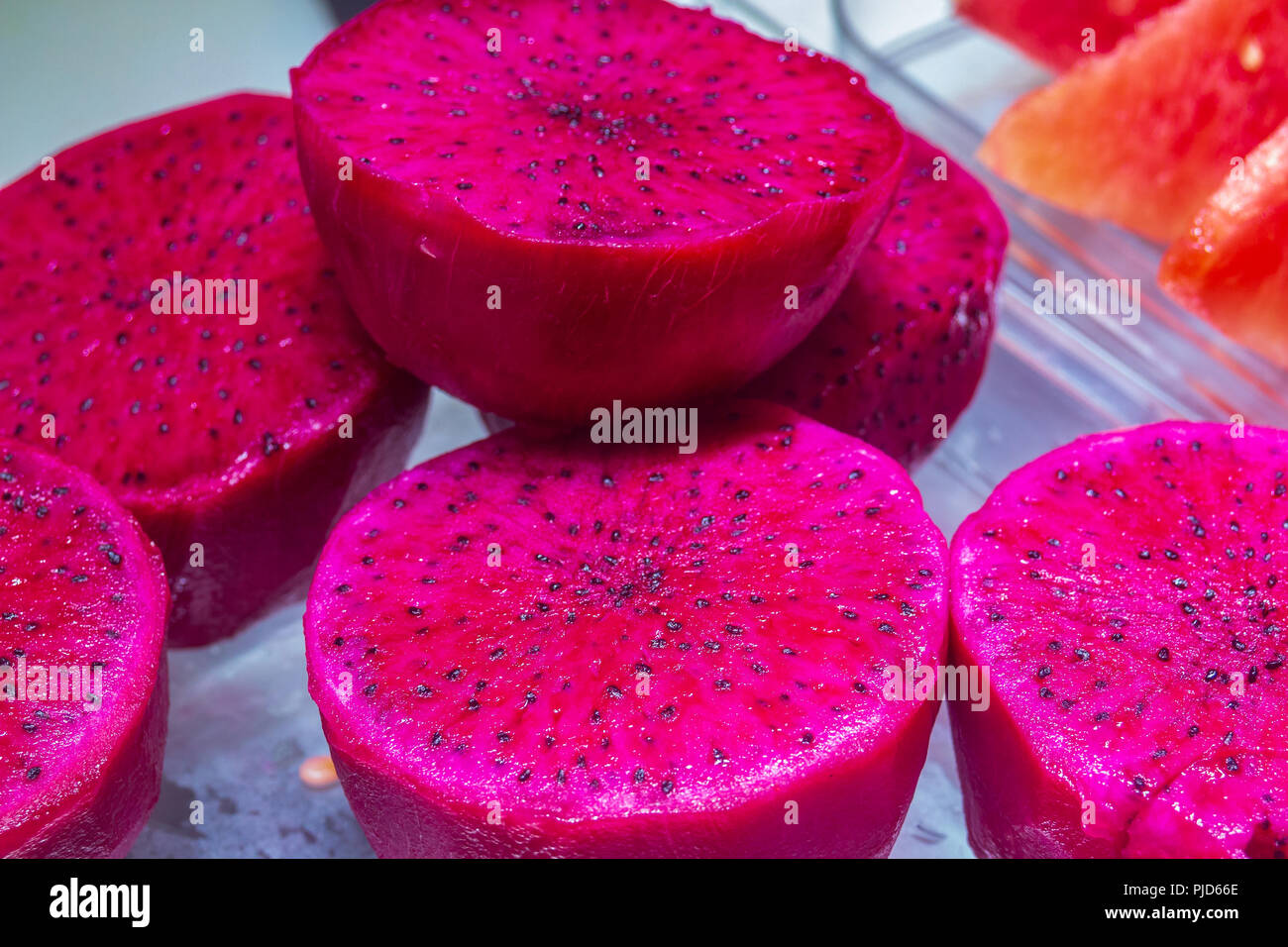 Sliced pitaya hi-res stock photography and images - Alamy