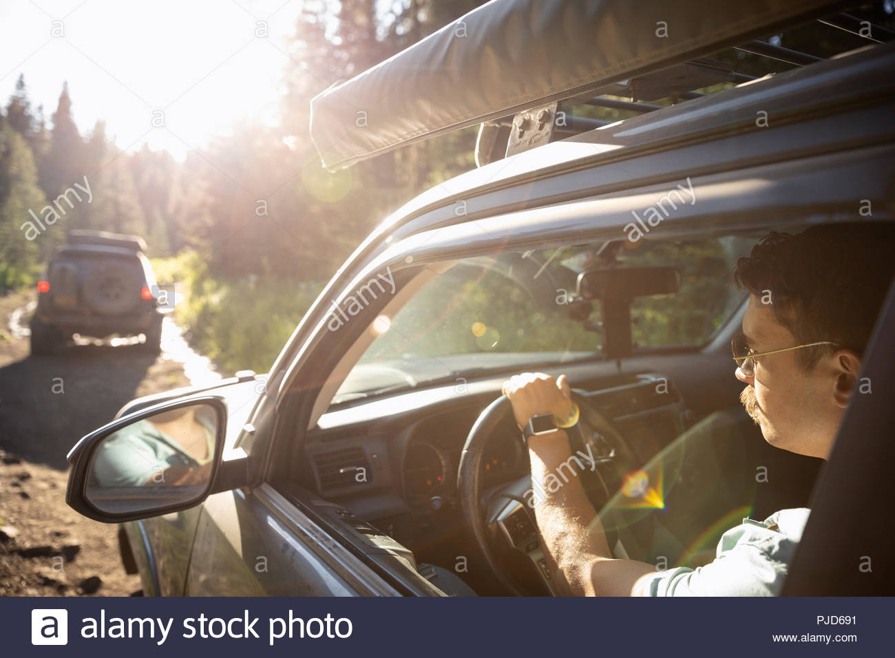Overlander vehicle hi-res stock photography and images - Alamy