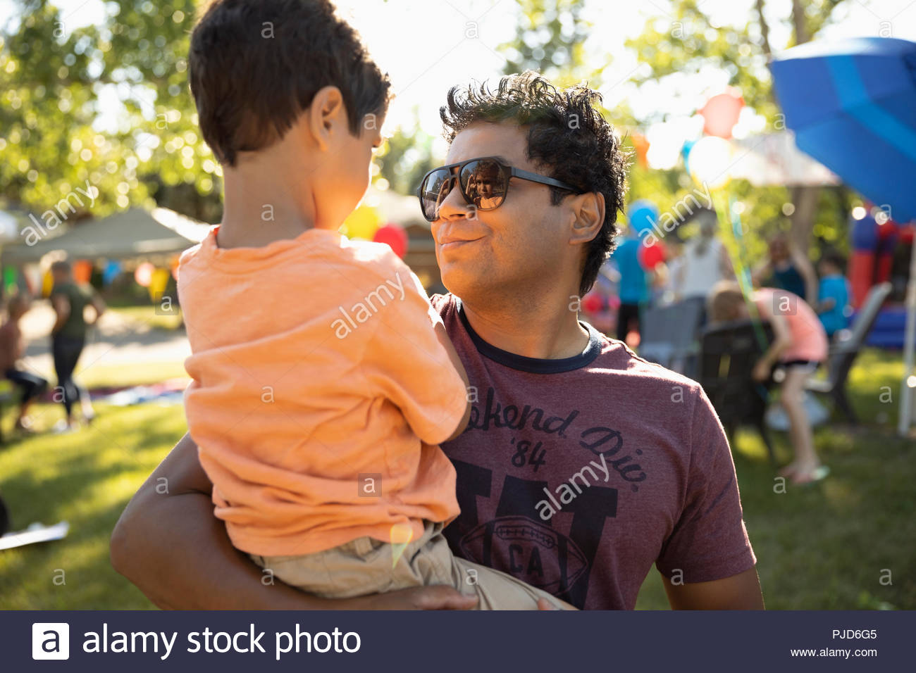 Black father and son hi-res stock photography and images - Alamy