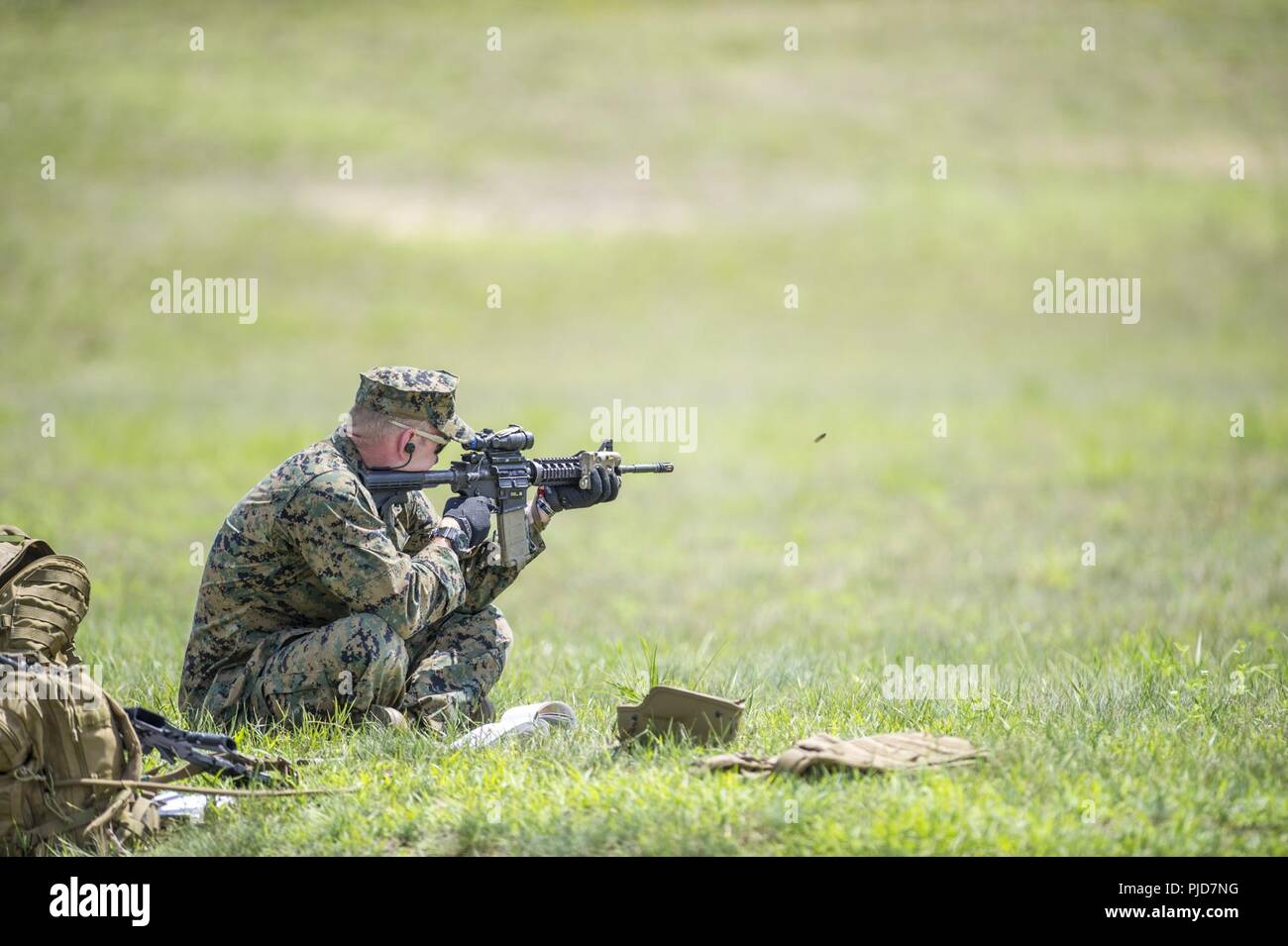 Annual rifle qualification hi-res stock photography and images - Alamy