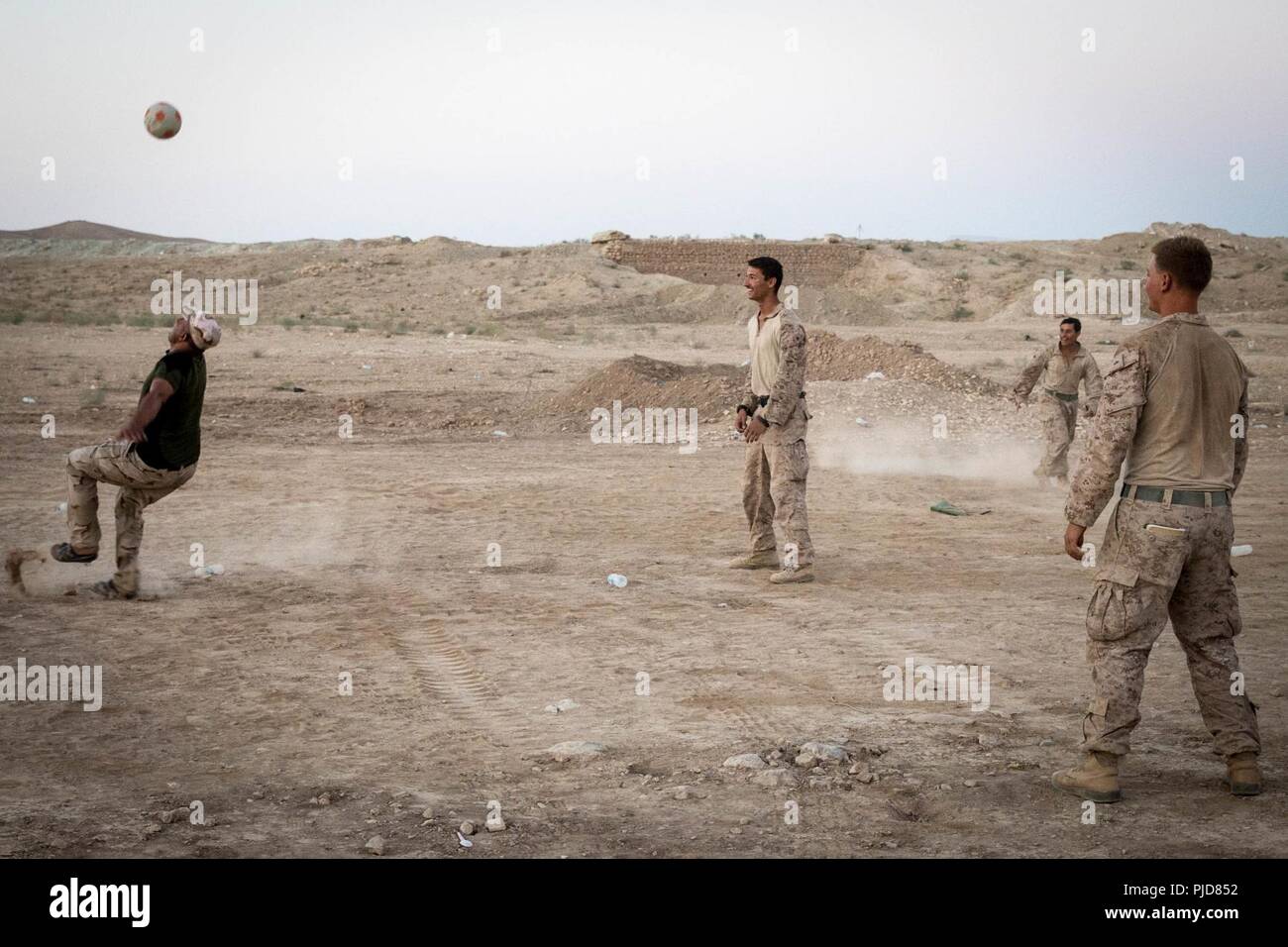 FIREBASE UM JORAIS, IRAQ – U.S. Marines with Special Purpose Marine Air ...