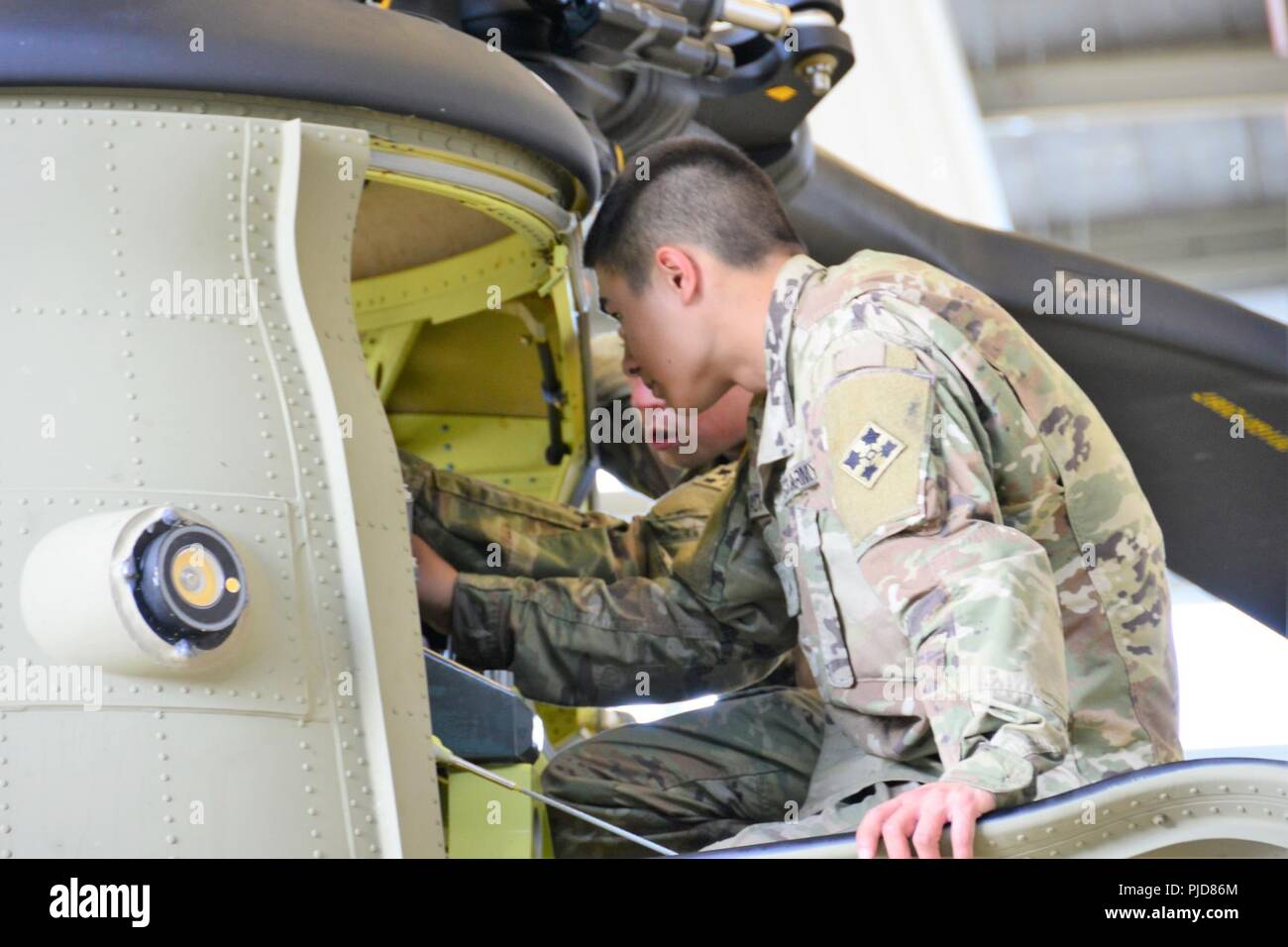Combat soldiers inspection hi-res stock photography and images - Alamy