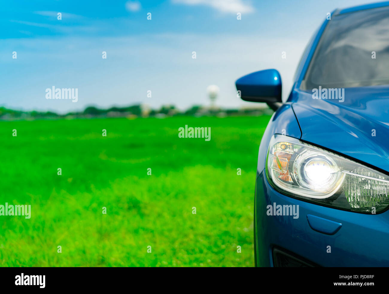 Car Parked On Grass High Resolution Stock Photography and Images - Alamy