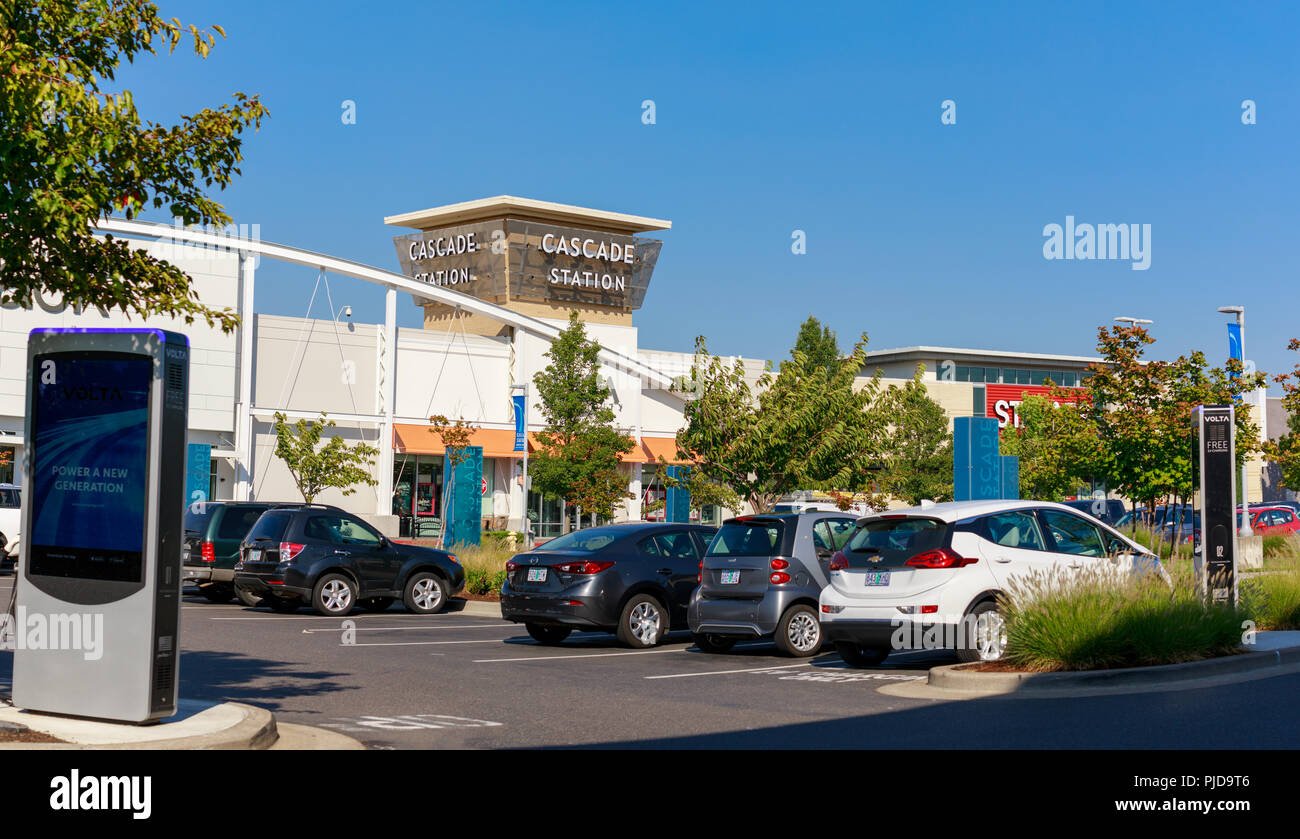 Portland, Oregon - Aug 29, 2018 : Cascade Station Outlet, which is a ...