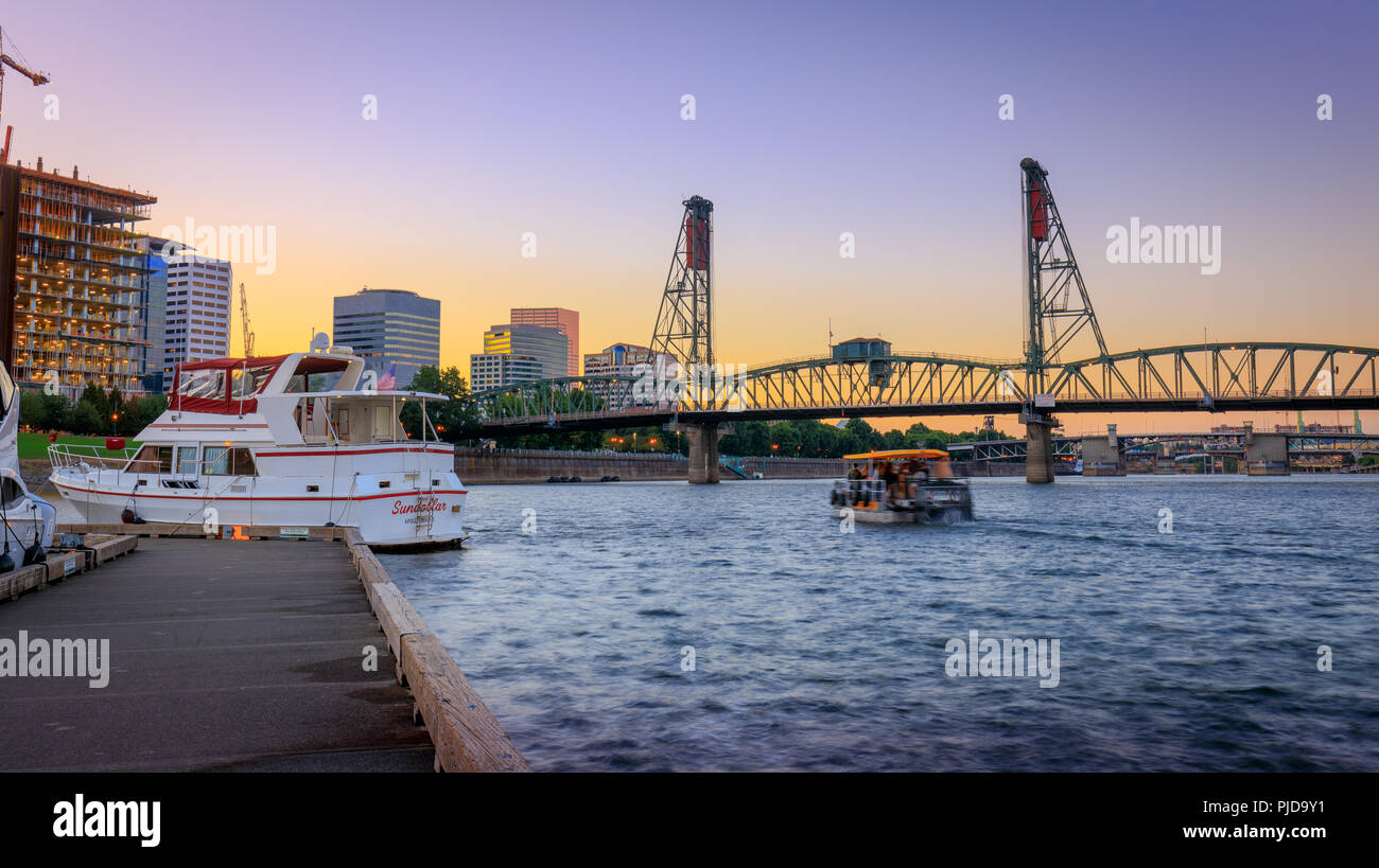 Portland, Oregon - Sep 1, 2018 : Sailboat Docked at Portland Downtown ...