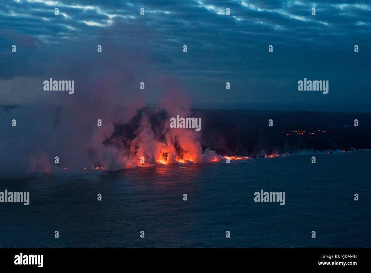 ocean entry Ahalanui, where the lava river erupted from fissure 8 of ...