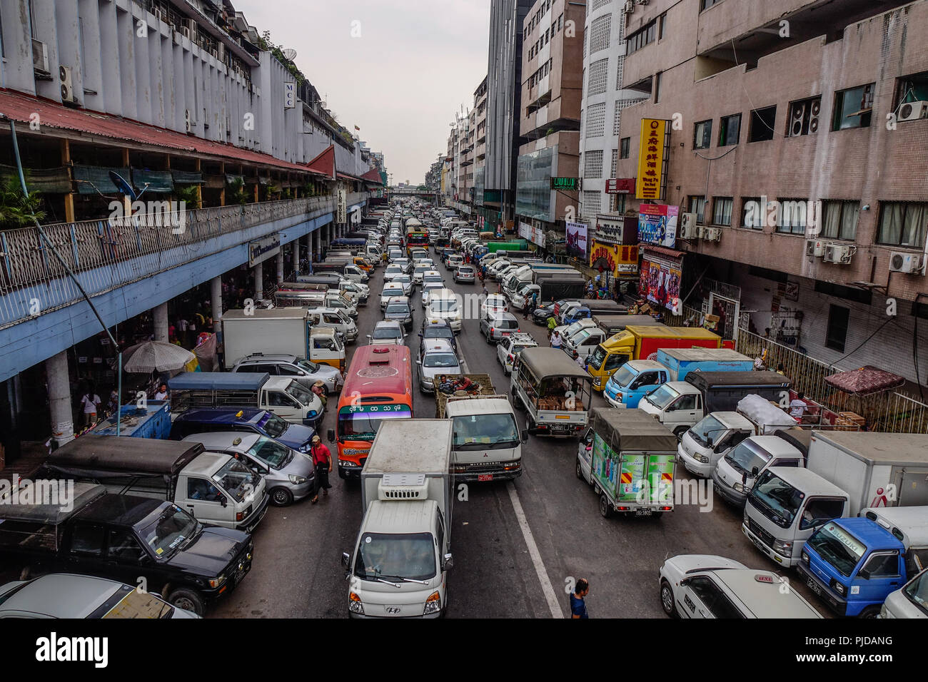 Yangon Pollution High Resolution Stock Photography and Images - Alamy