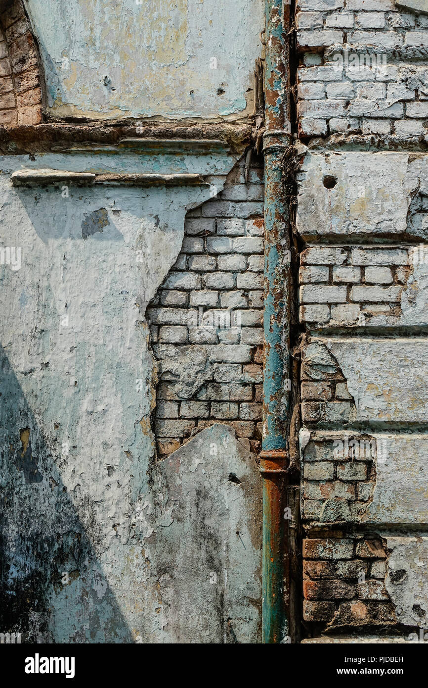 Ruined brick wall of ancient building in Yangon, Myanmar Stock Photo ...