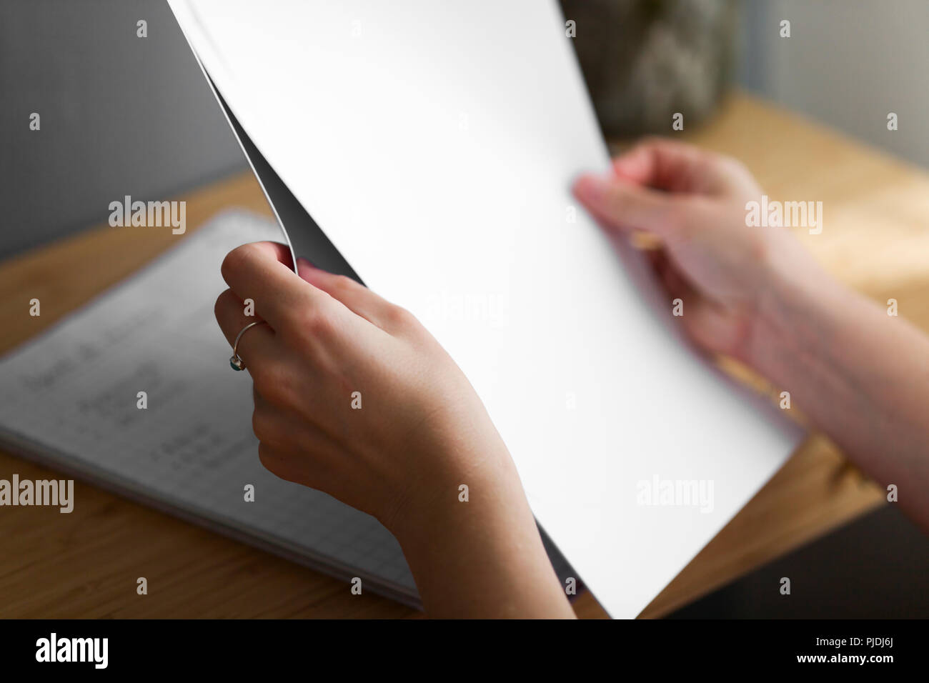 Shuffling paper hi-res stock photography and images - Alamy