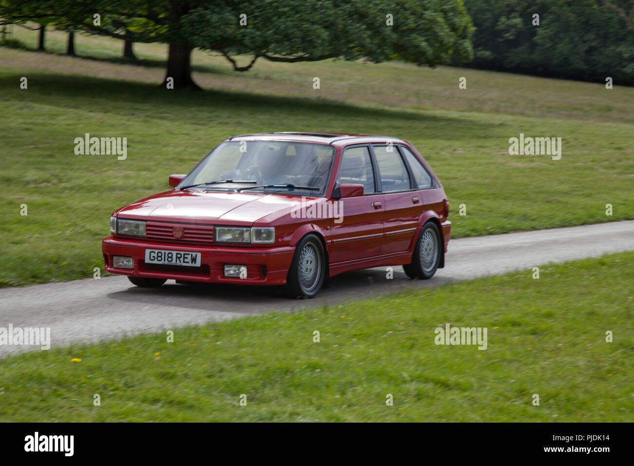Red 1990 90s Rover Maestro MG Turbo; Vintage, classic, veteran cars ...