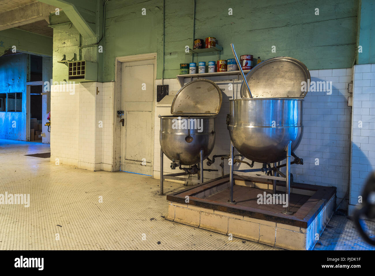 San Francisco, USA - A kitchen inside Alcatraz prison Stock Photo - Alamy