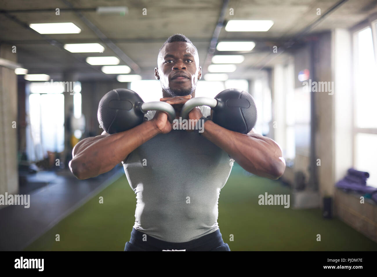 Man lifting arms hi-res stock photography and images - Alamy