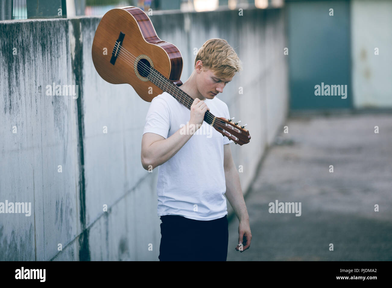Very young musician hi-res stock photography and images - Alamy