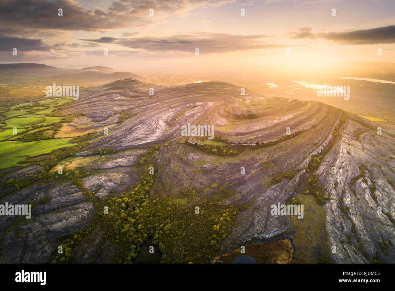 Mullaghmore hi-res stock photography and images - Alamy