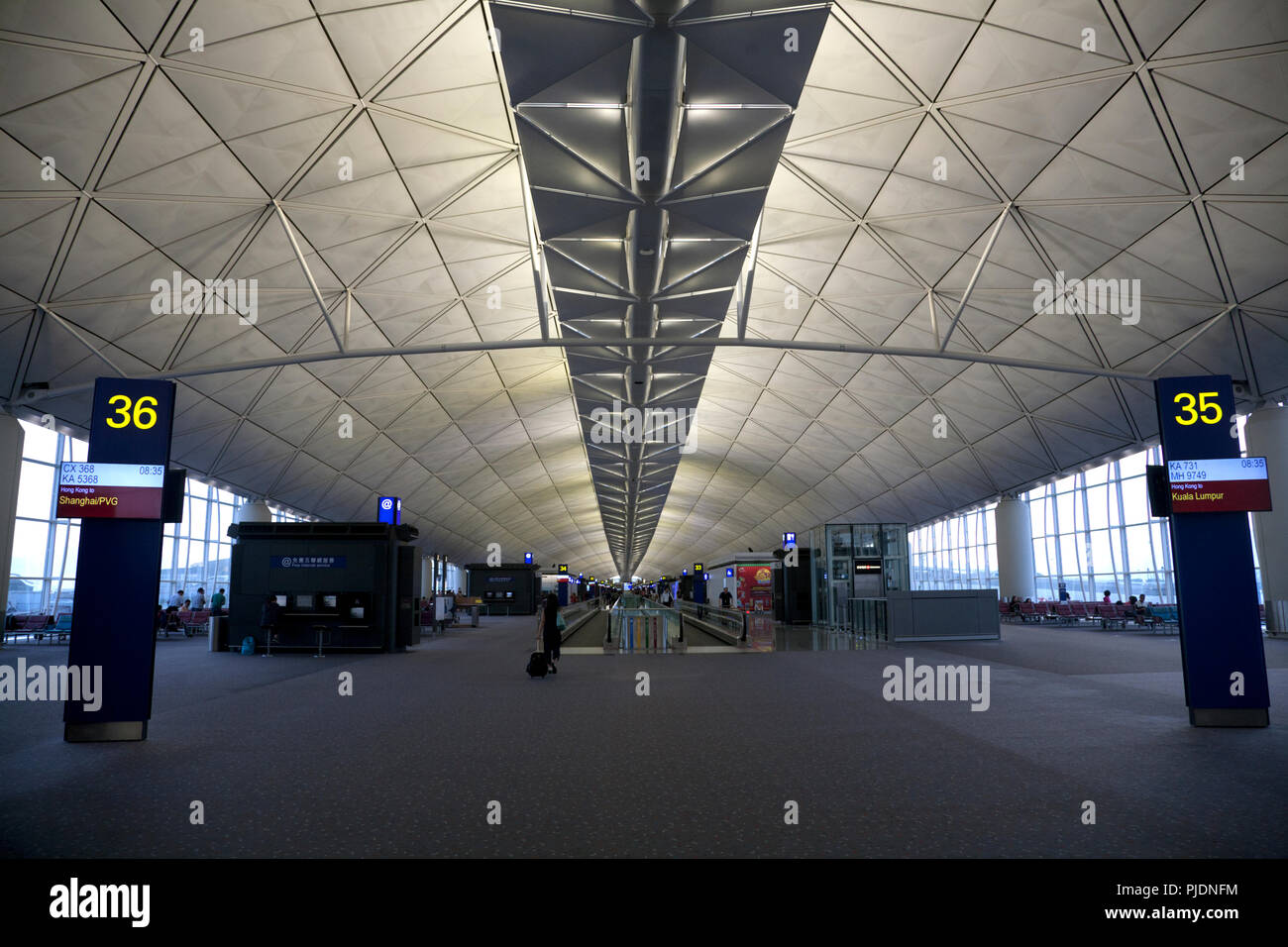 travelator terminal 1 hong kong international airport chek lap kok hong ...