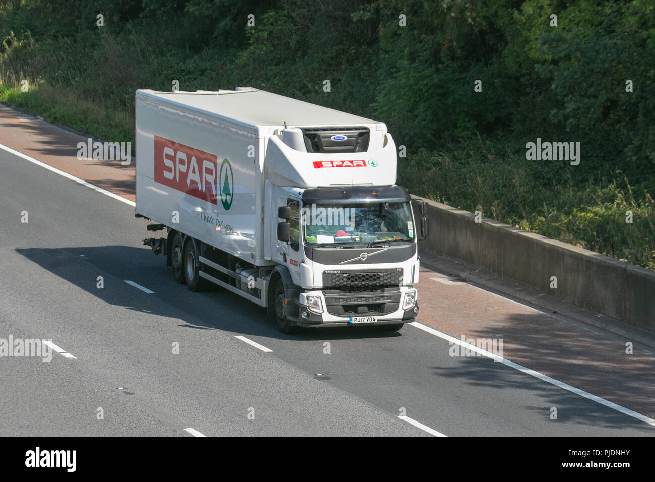 Spar supermarket Volvo Trucks, shipping freight, heavy haulage, lorry ...