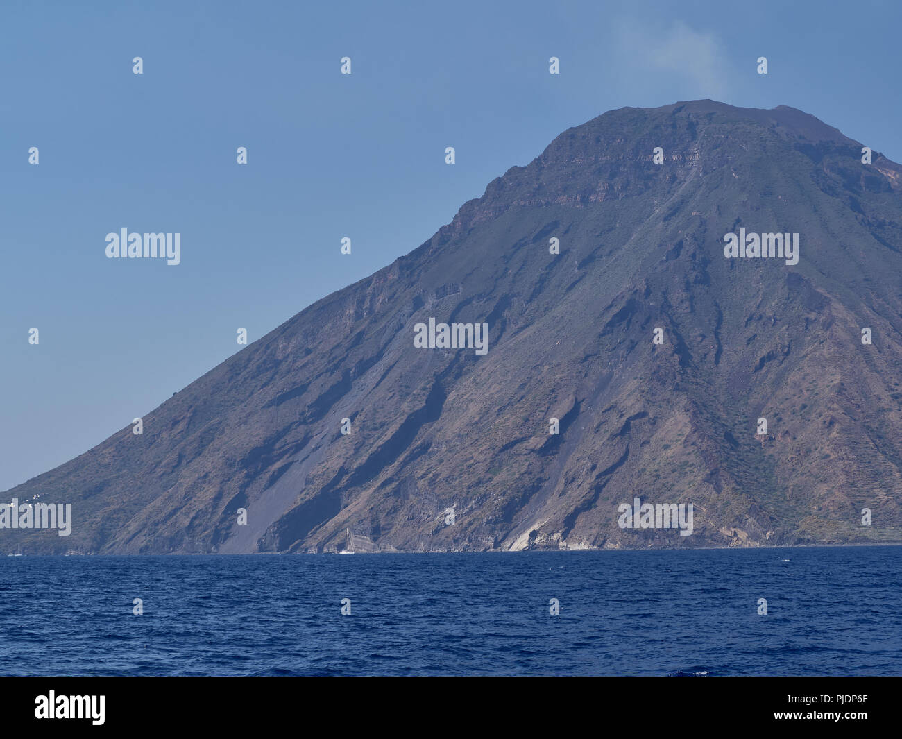 Stromboli island hi-res stock photography and images - Alamy