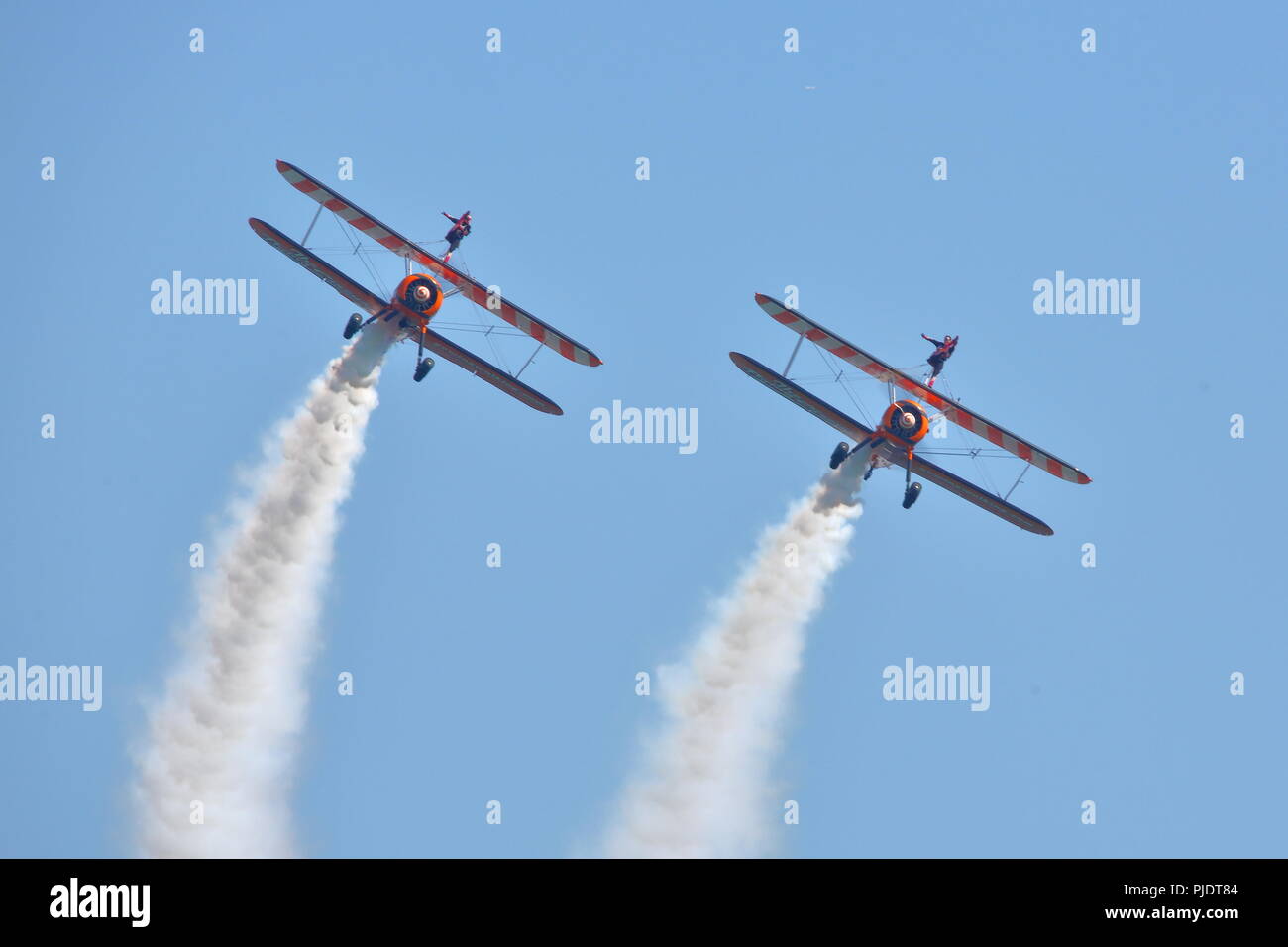 Flying circus hi-res stock photography and images - Alamy
