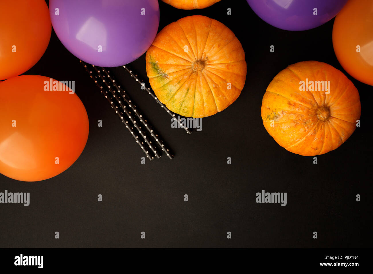 Party flat lay black hi-res stock photography and images - Alamy
