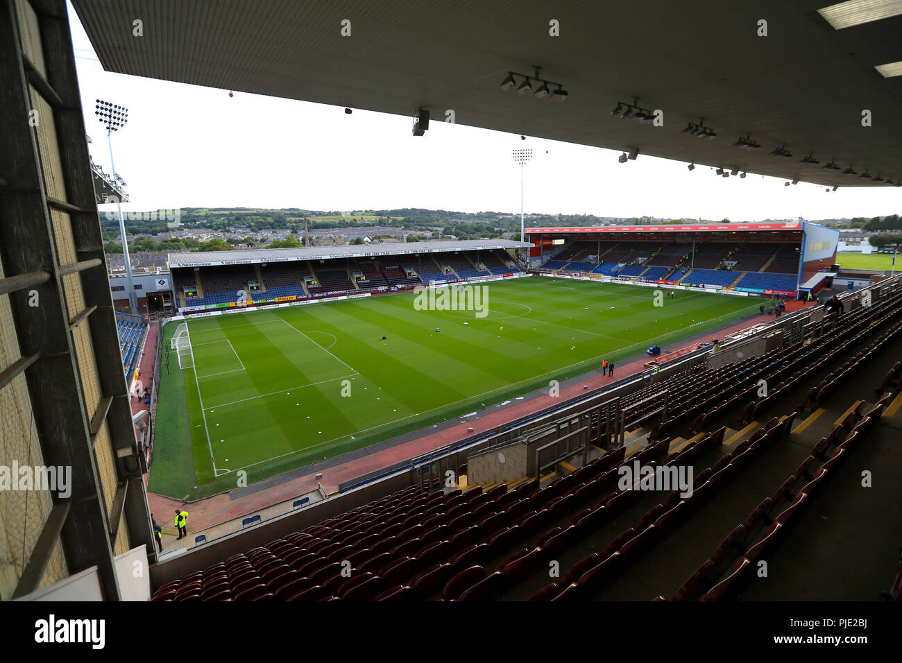 General view of the pitch at Turf Moor Stock Photo - Alamy