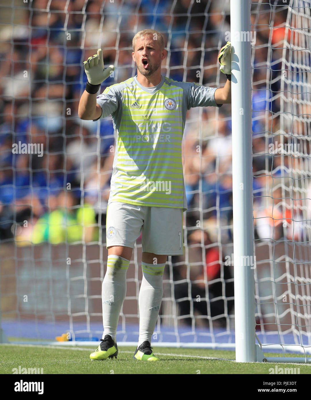 Leicester City goalkeeper Kasper Schmeichel Stock Photo - Alamy
