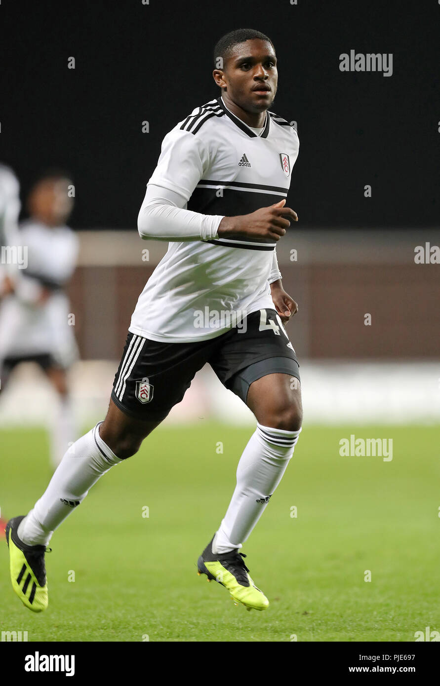 Fulham's Cameron Thompson Stock Photo - Alamy