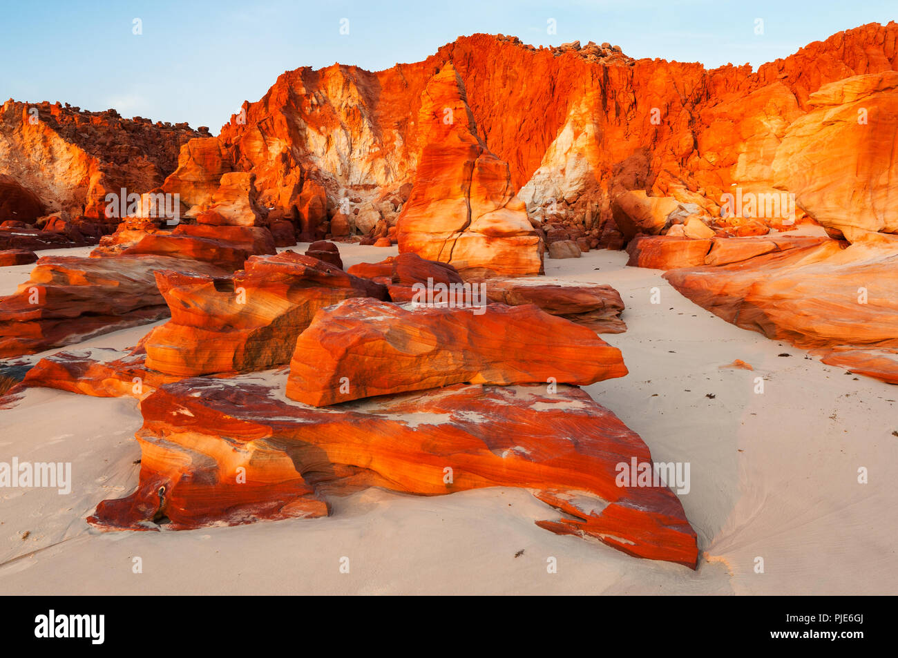 Red cliffs kimberley australia hi-res stock photography and images - Alamy