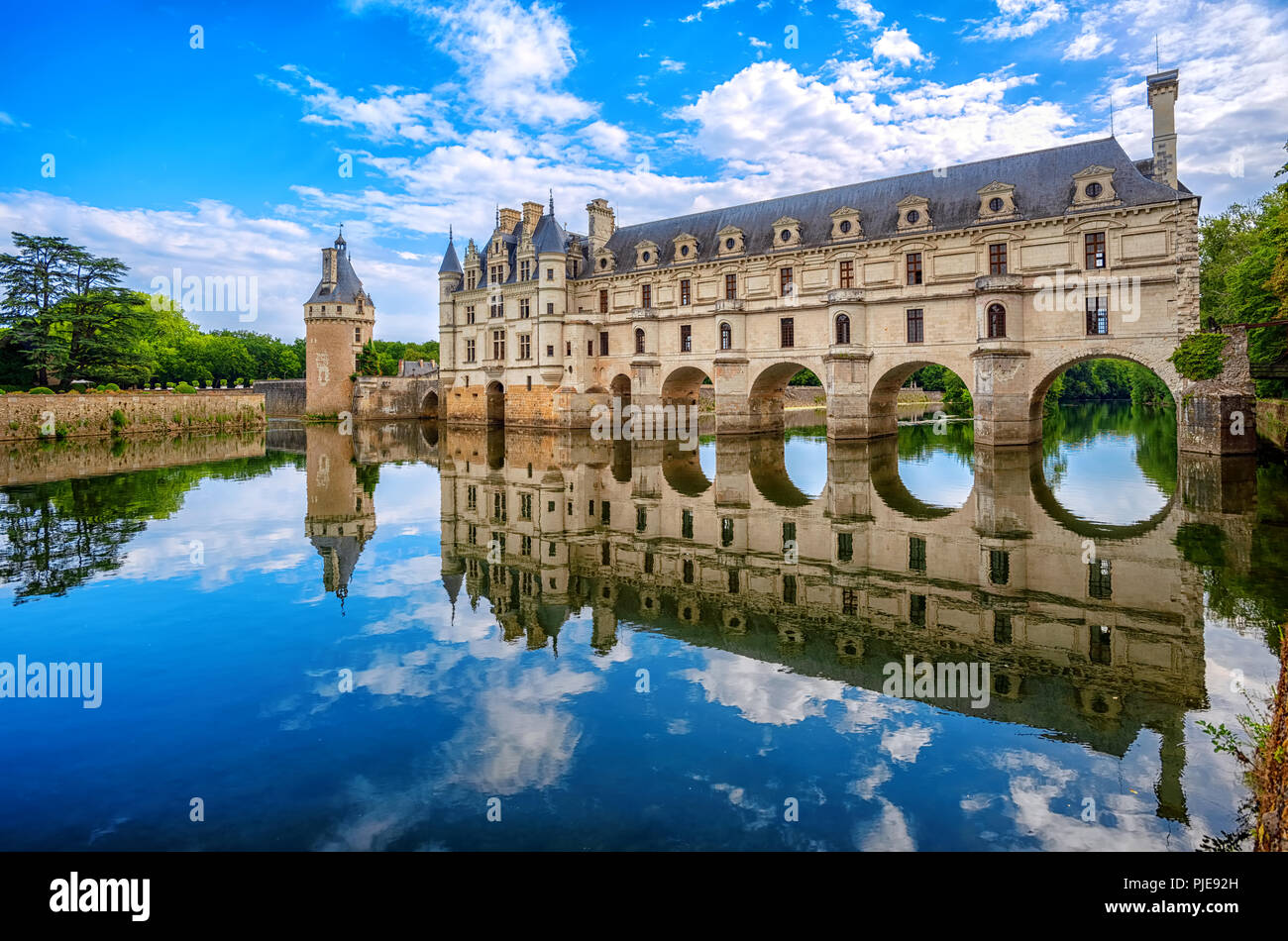 Chenonceaux, France - July 07 2017: The Renaissance Chateau de ...