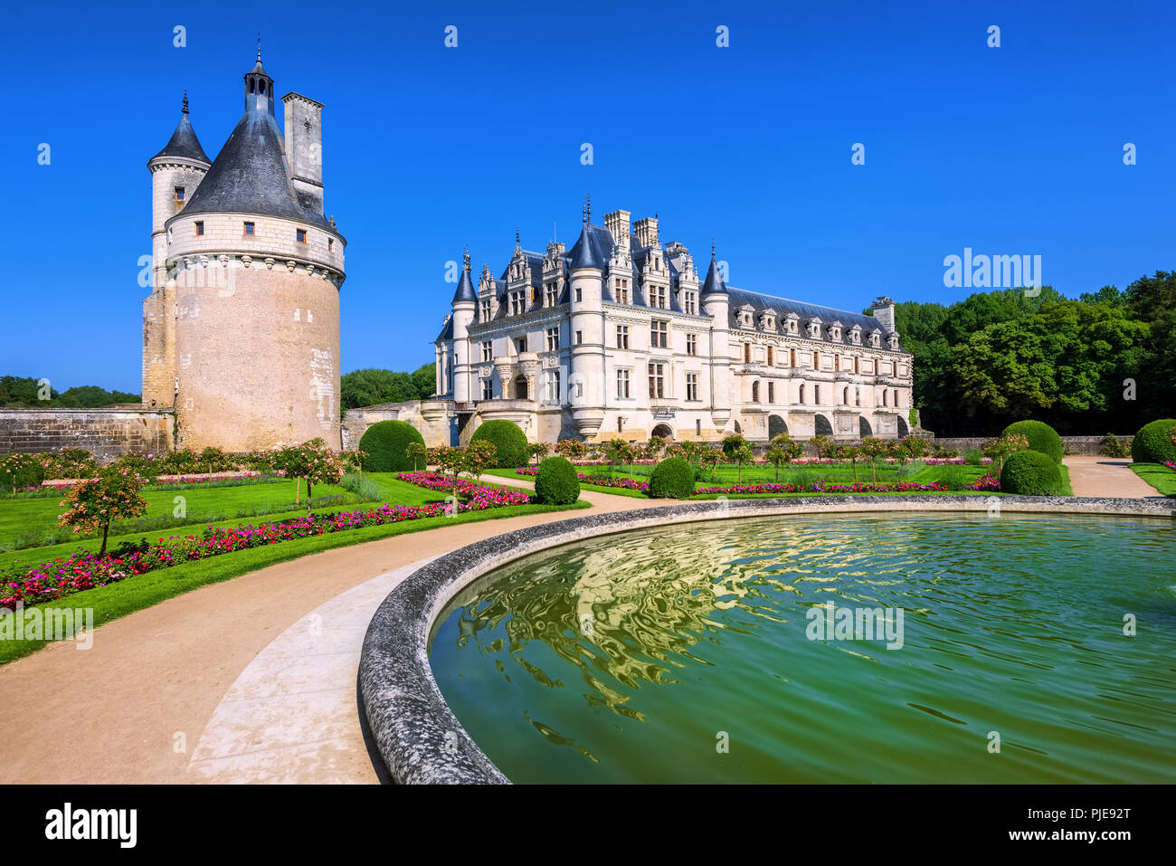 Chenonceaux, France - July 07 2017: The Renaissance Chateau de ...