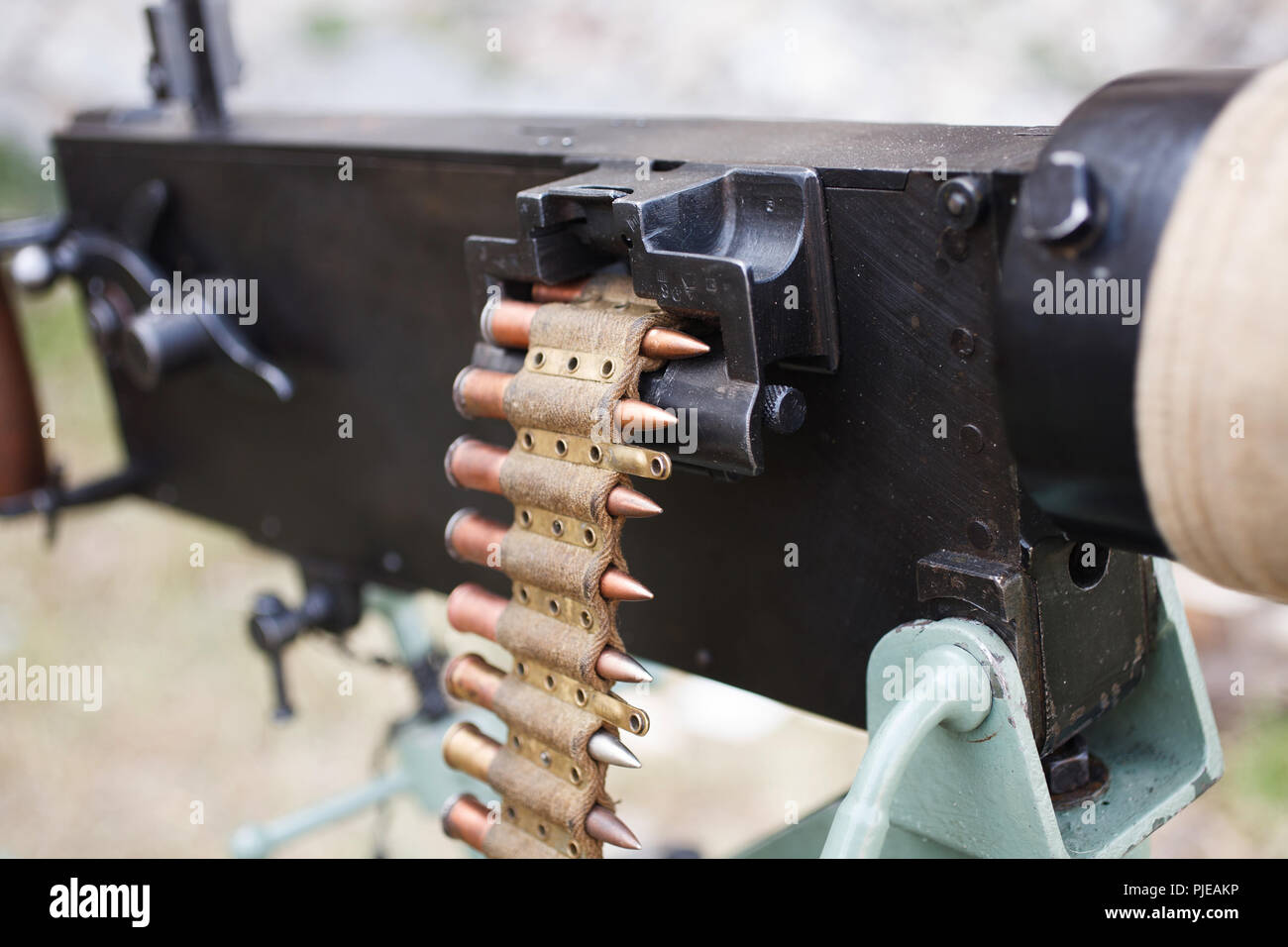 WWI german machine gun MG 08 with amunition belt Stock Photo - Alamy