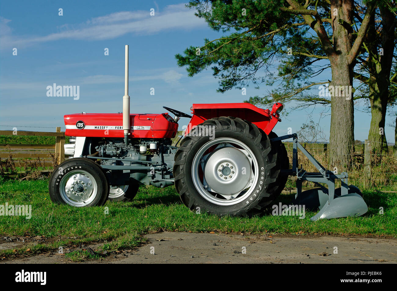 Massey Ferguson MF135 tractor Stock Photo - Alamy