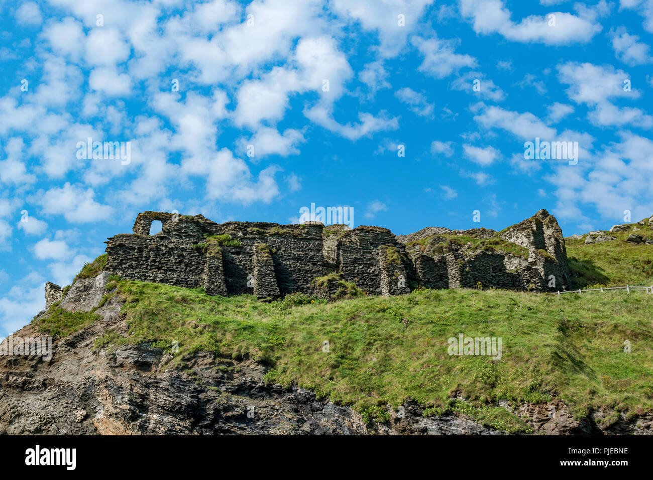 King arthurs castle hi-res stock photography and images - Alamy