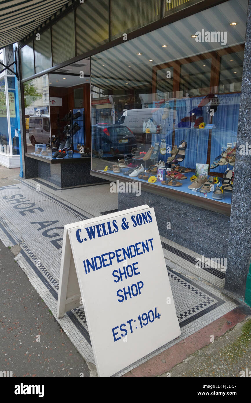 Bexhill on sea hi-res stock photography and images - Alamy