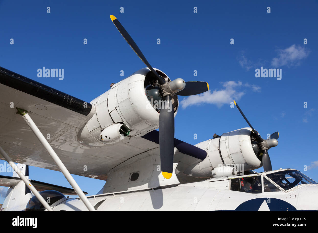 Vintage catalina flying boat hi-res stock photography and images - Alamy