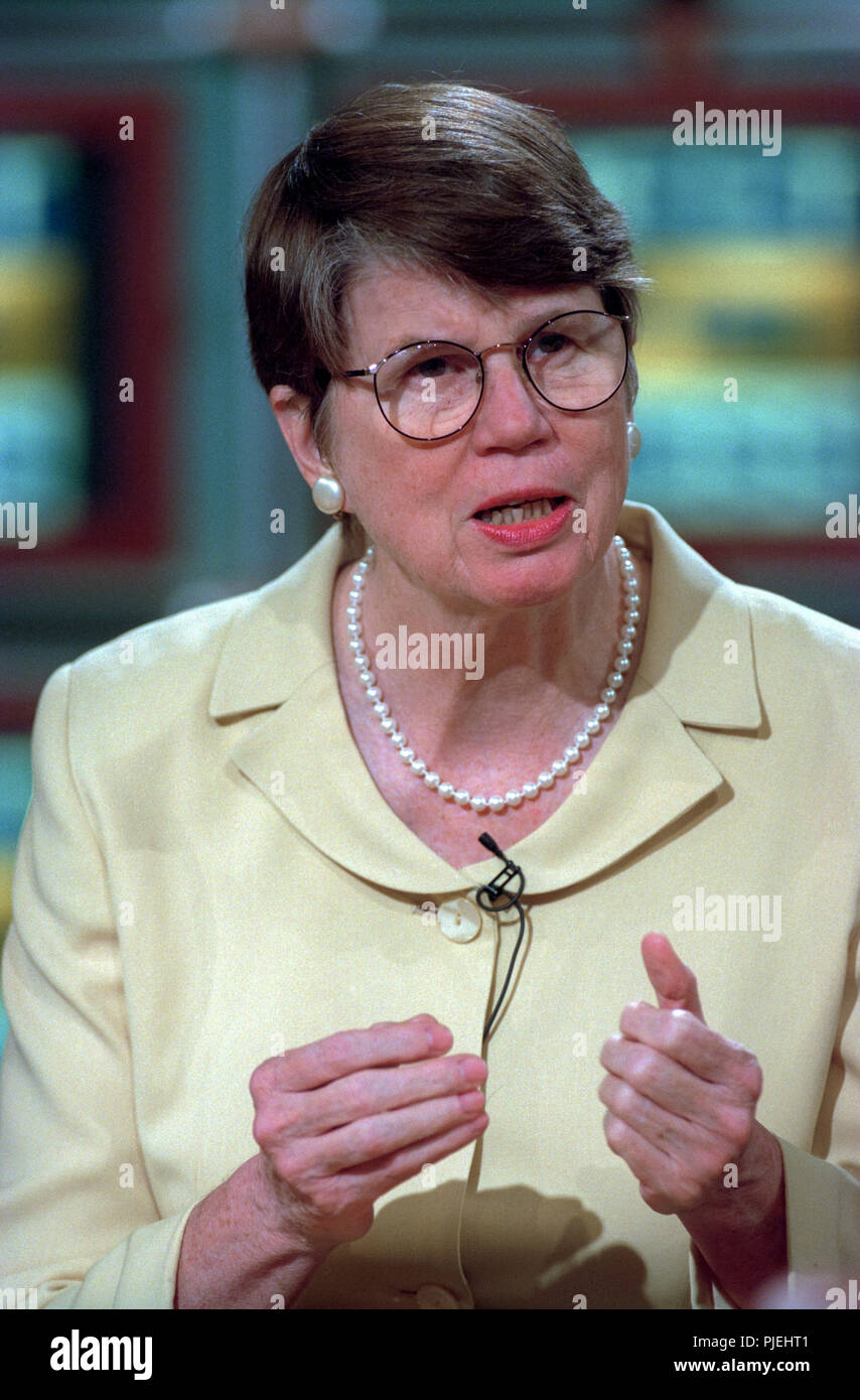 Columbine high school 1999 hi-res stock photography and images - Alamy