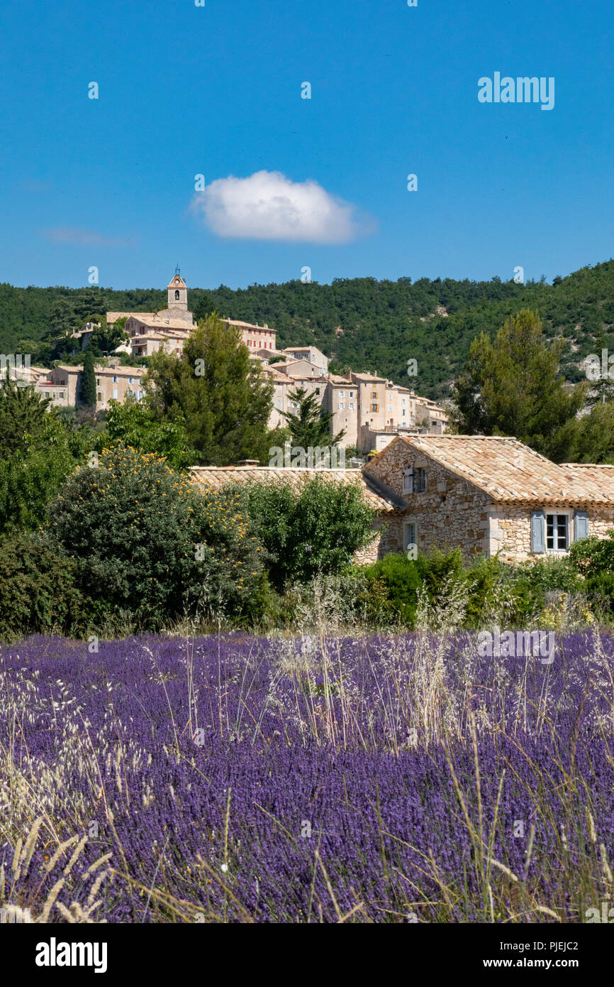 Town of Banon in Provence region of Southern France Stock Photo - Alamy