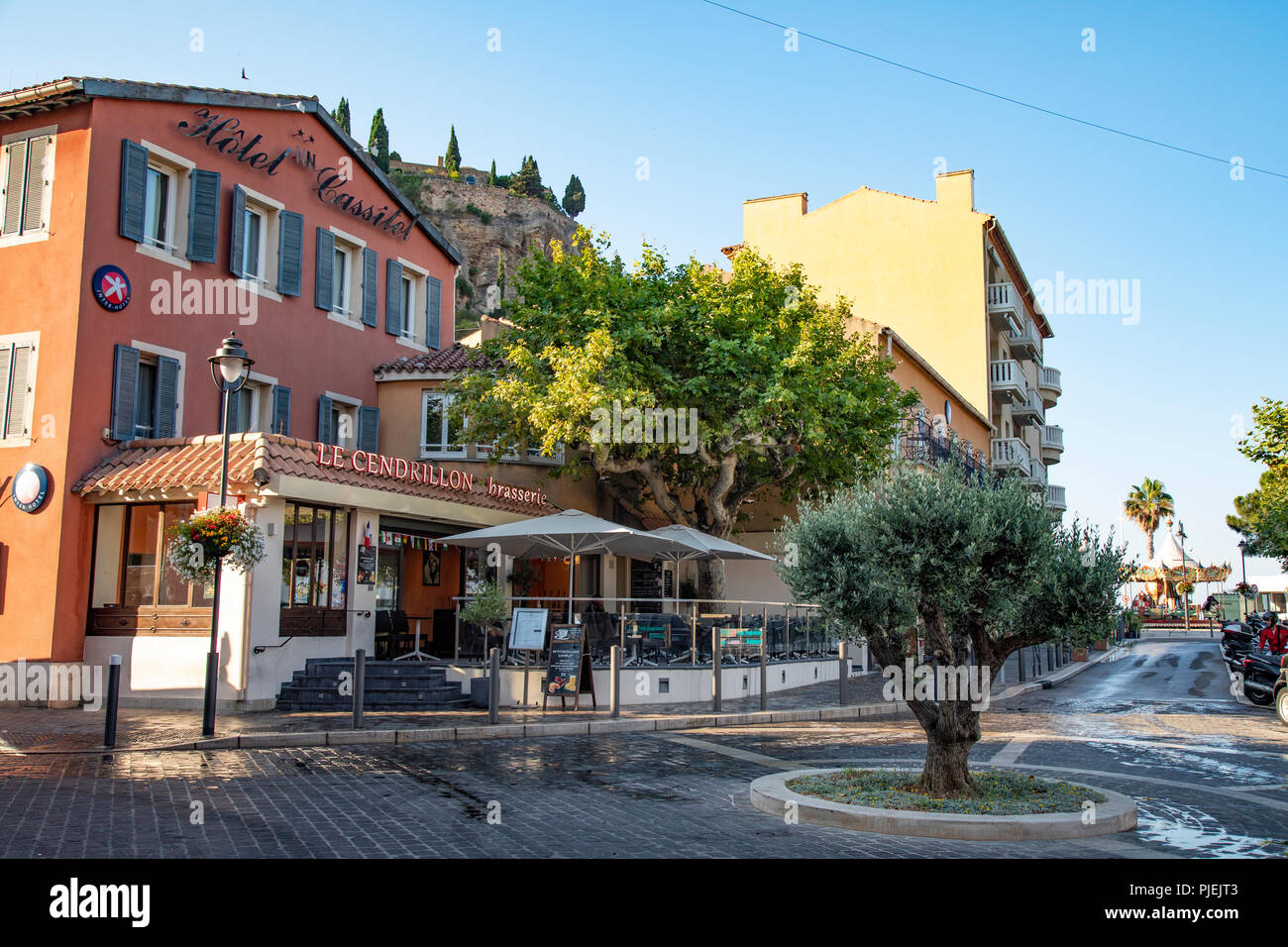 Cassis a Mediterranean fishing port in Southern France Stock Photo - Alamy