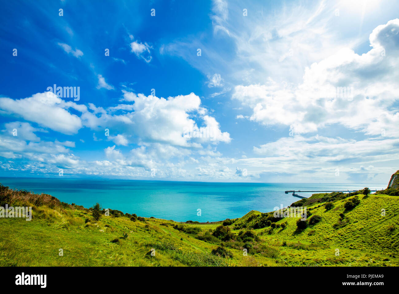 White granite cliff hi-res stock photography and images - Alamy