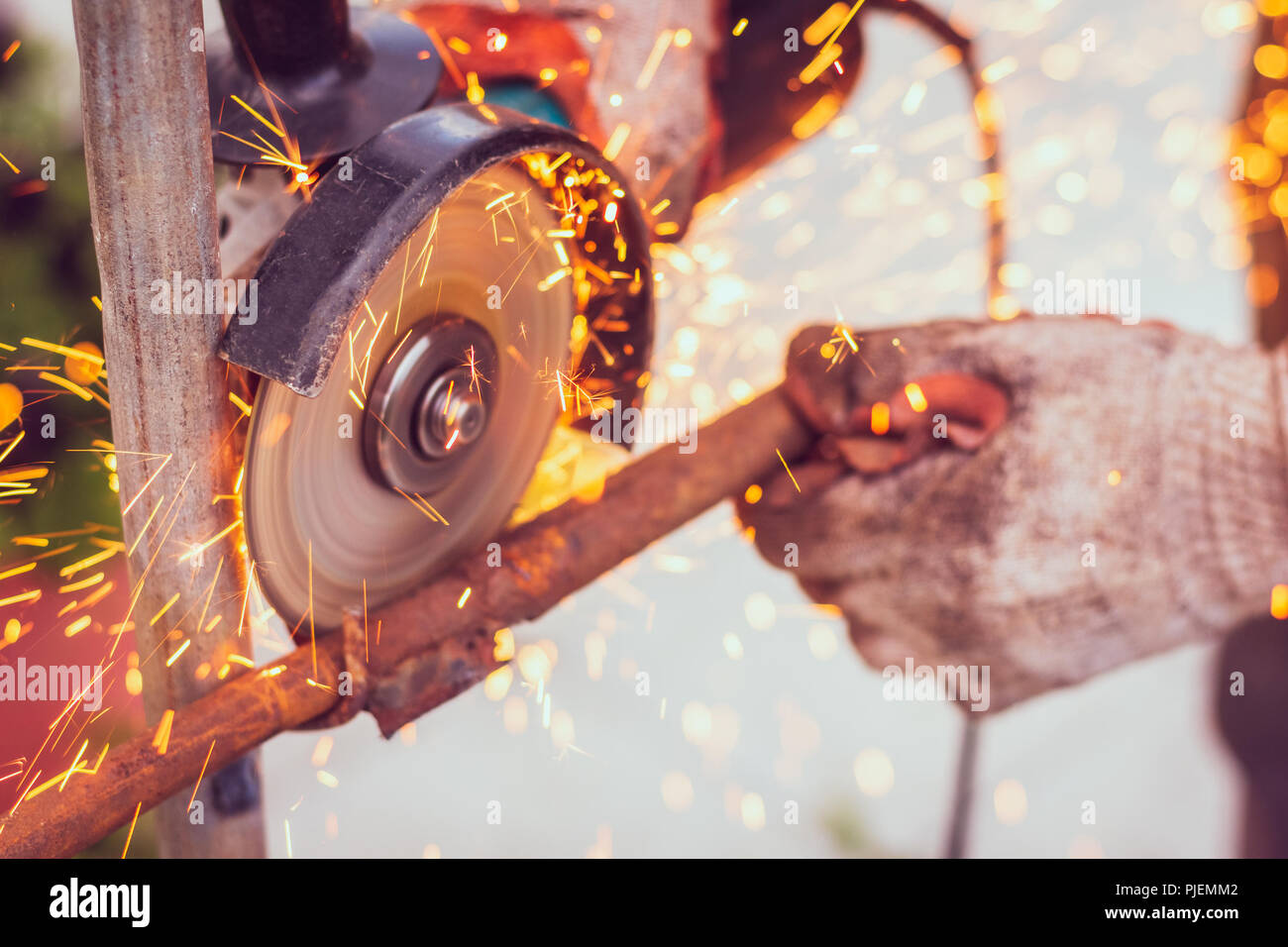 Worker working grinding machine hi-res stock photography and images - Alamy