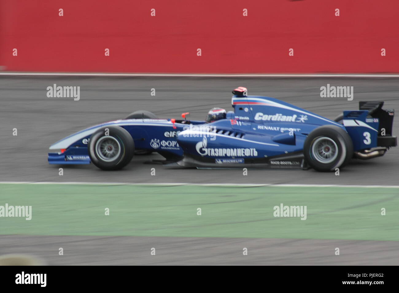Silverstone racing circuit hi-res stock photography and images - Alamy