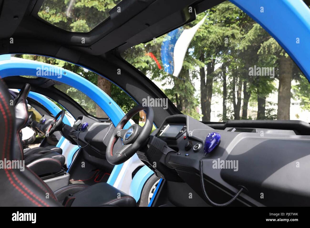 Moscow, Russia. 6th Sep, 2018. Electrocar Ovum for the Moscow police by ...