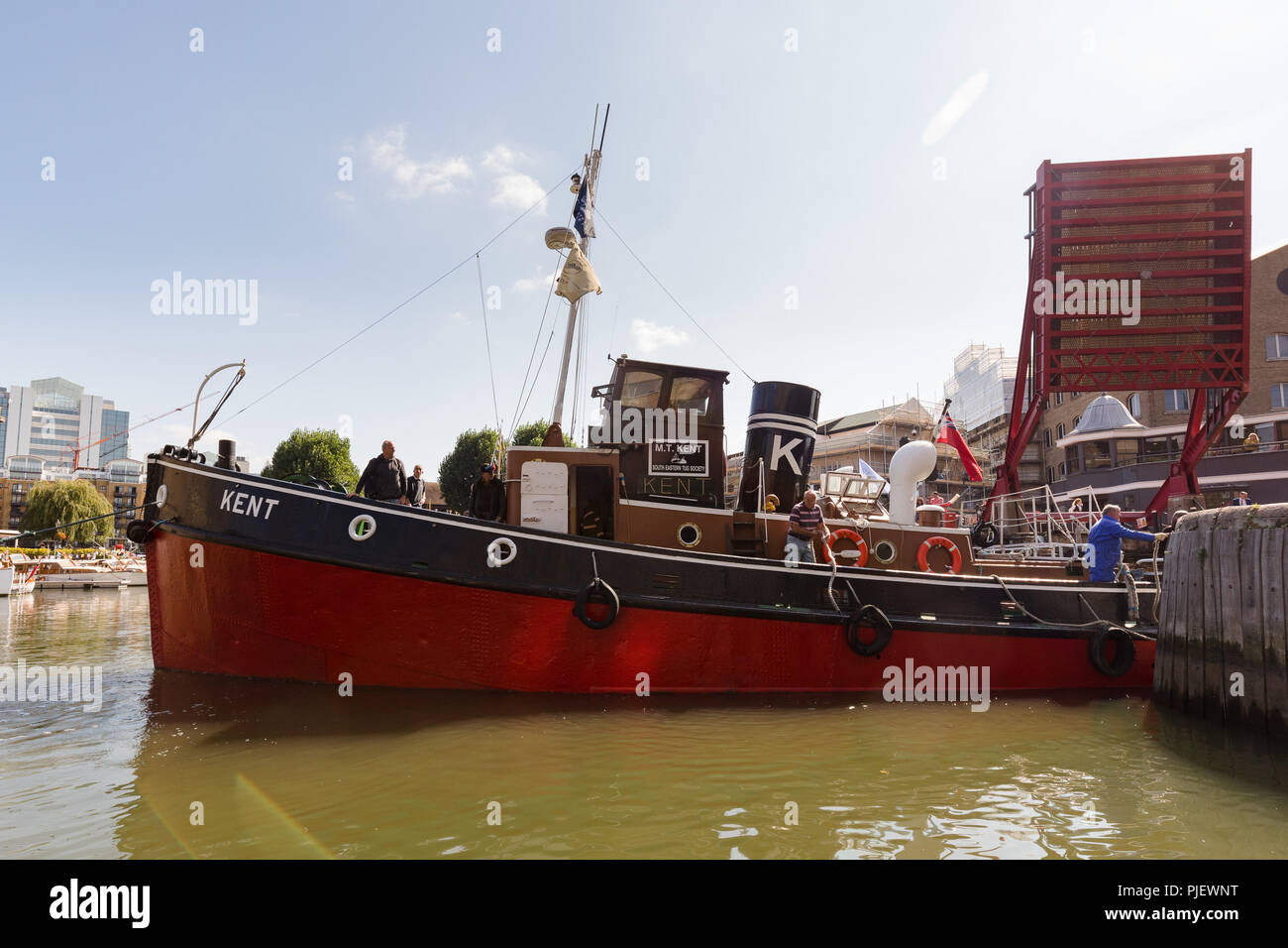 Classic tug boat hi-res stock photography and images - Alamy