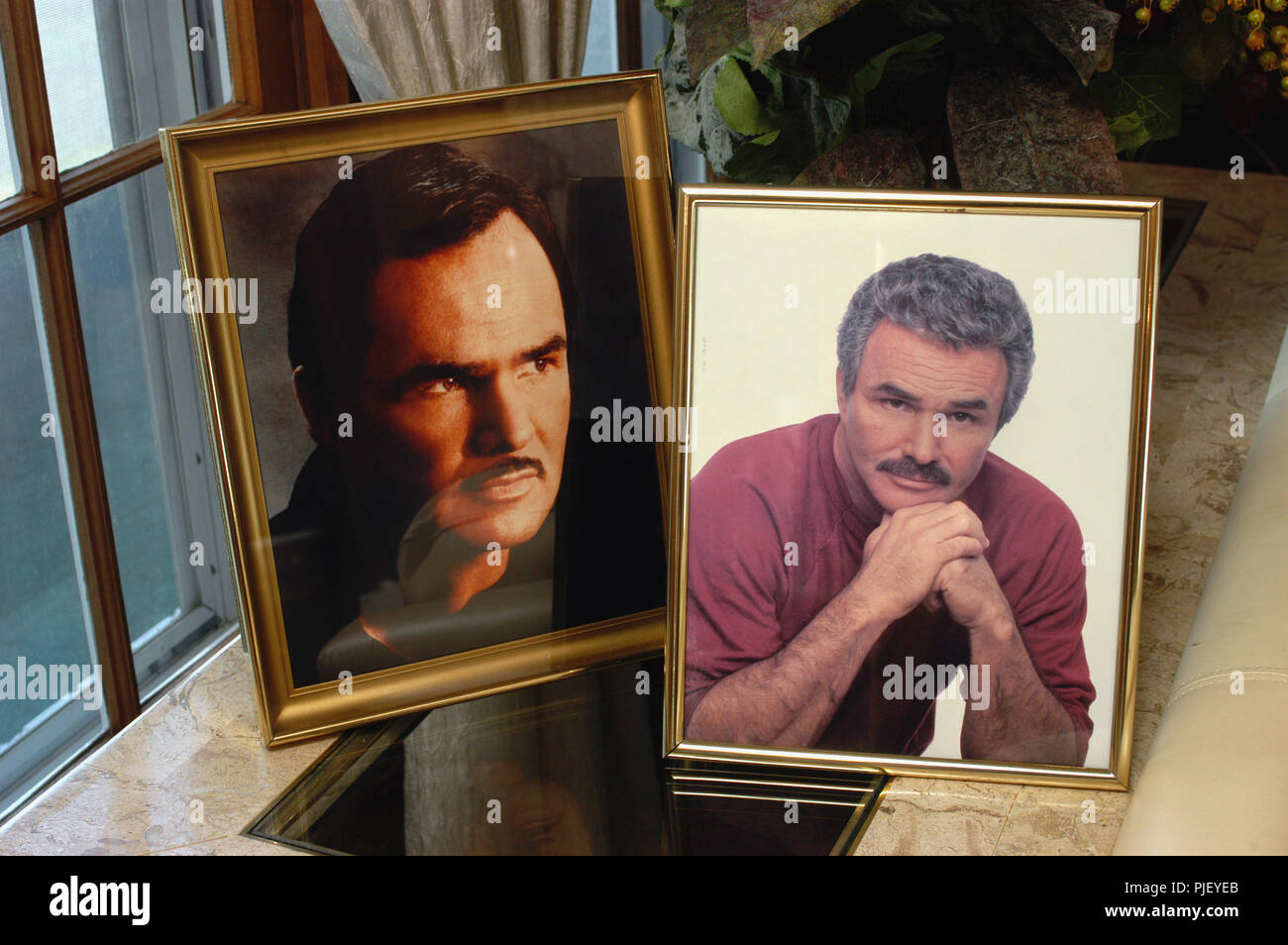 Apr 12, 2004; Logansville, GA, USA; BURT REYNOLDS and LONI ANDERSON ...