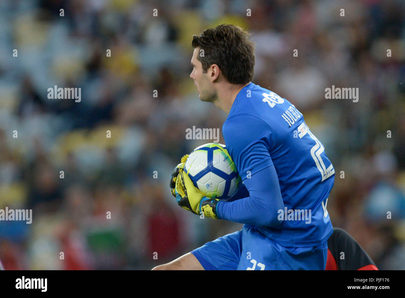 Rio De Janeiro, Brazil. 06th Sep, 2018. Goalkeeper Júlio César during ...