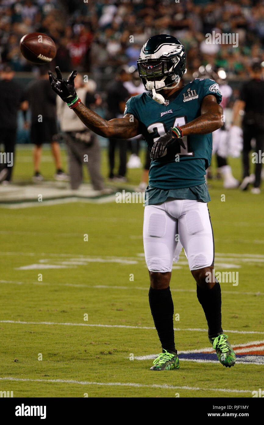 Jalen mills eagles hi-res stock photography and images - Alamy