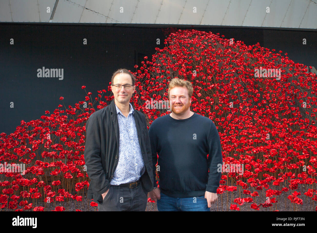 Manchester, UK. 7th Sept 2018. The iconic poppy sculpture Wave by ...