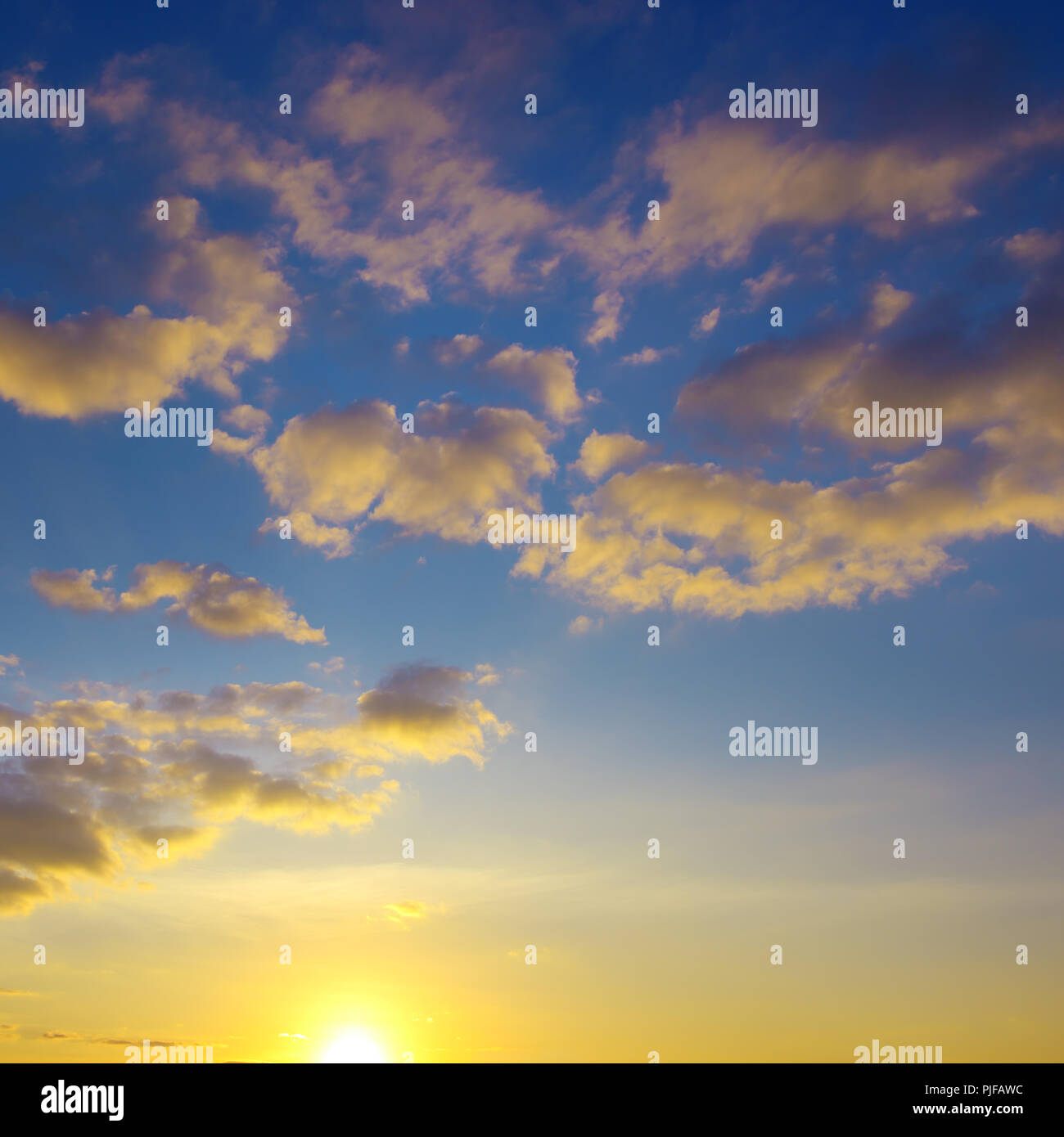 Sunset sunrise sun hi-res stock photography and images - Alamy