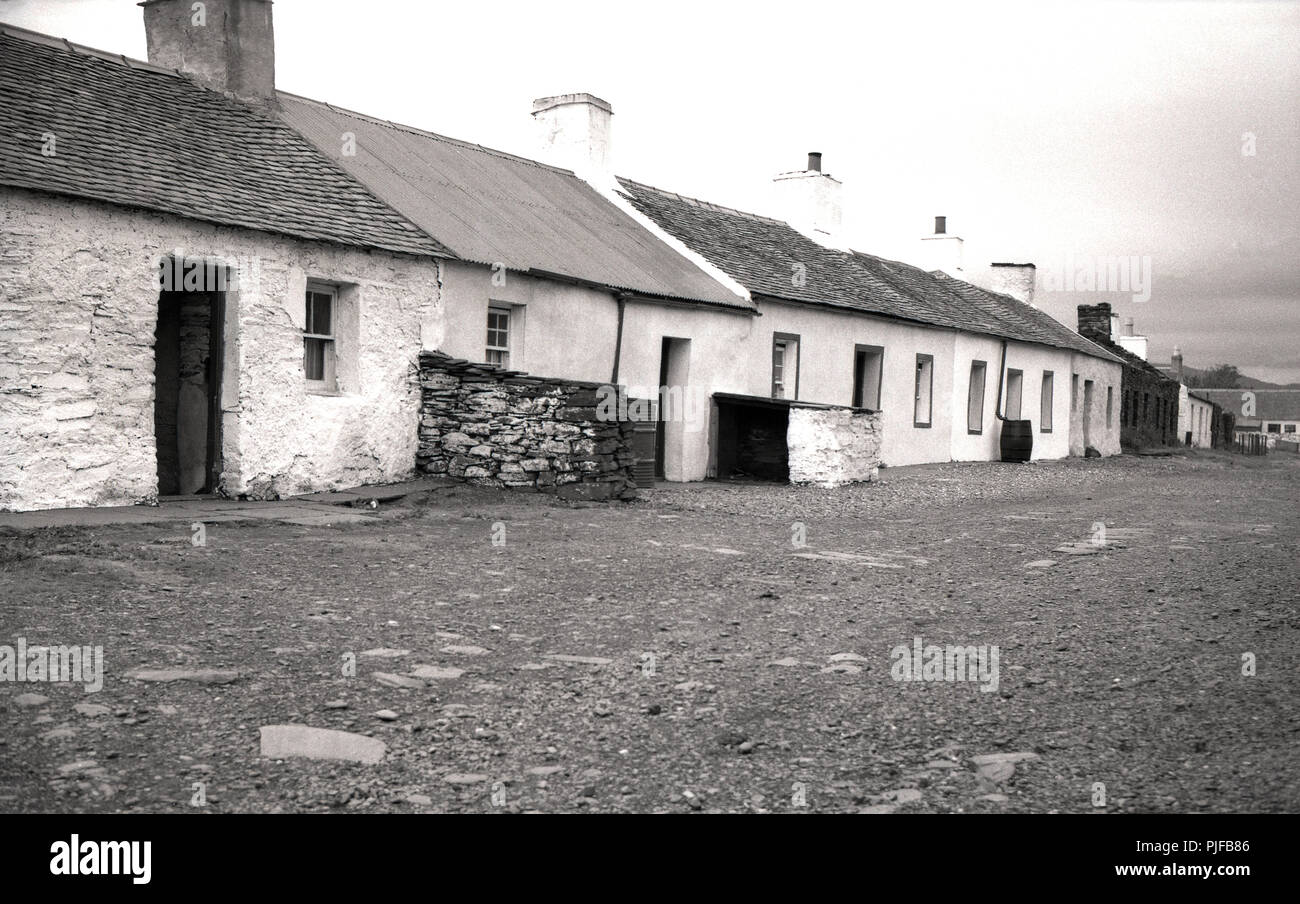 Traditional hebridean dwellings hi-res stock photography and images - Alamy