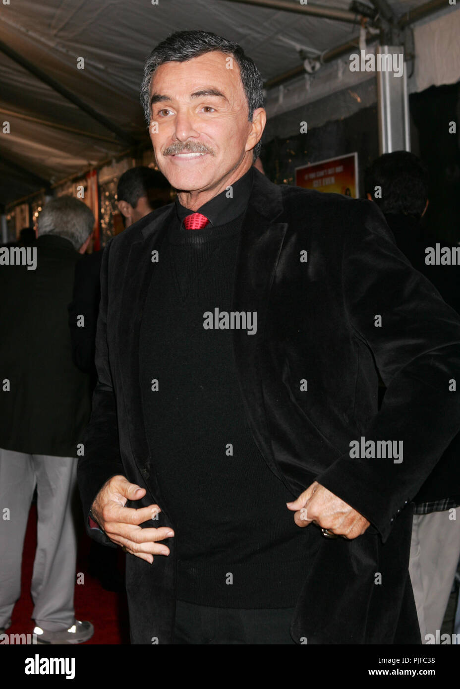 Longest yard burt reynolds hi-res stock photography and images - Alamy